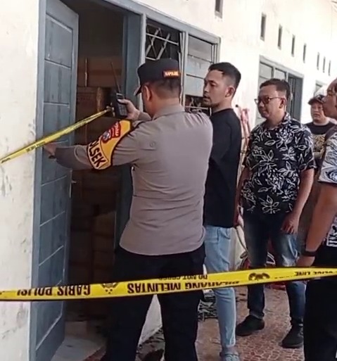 Karyawan Rose Brand di Jember Ditemukan Tewas di Ruang Mess – Kiss 96.2 ...